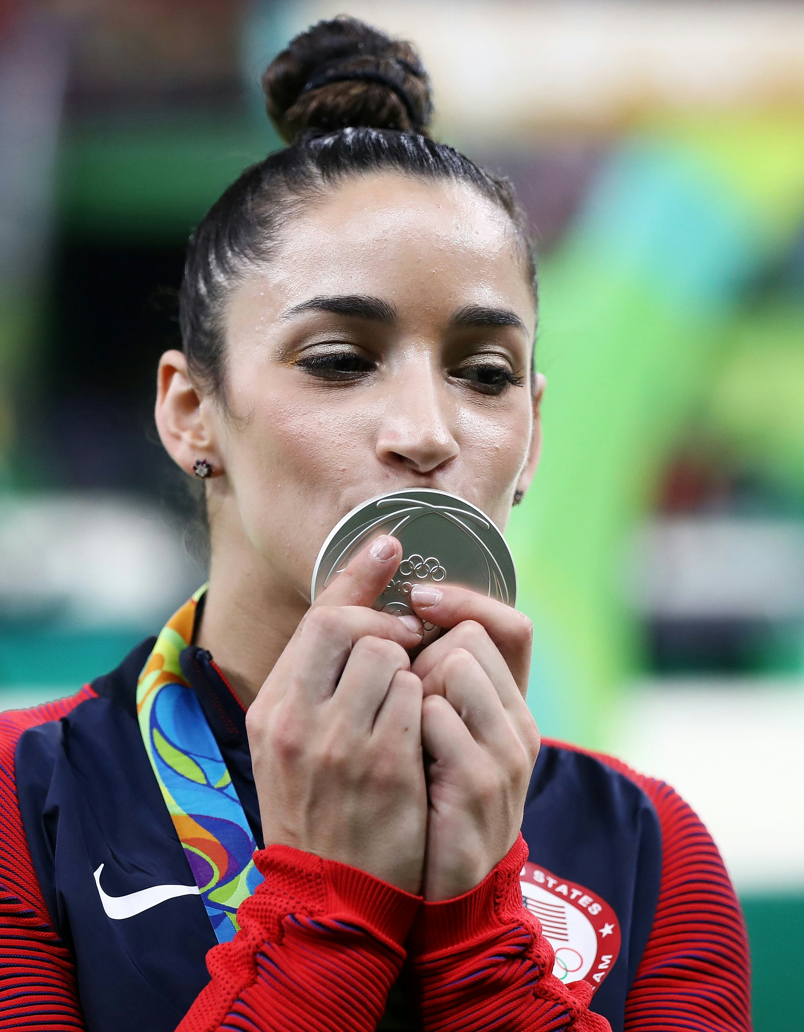 Video Of What Happened 4 Years Ago That Shows Why Aly Raisman's Silver ...