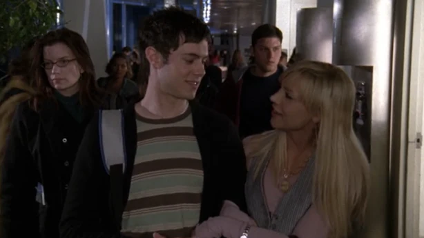 13 Anna Stern Moments From 'The O.C.' That Prove She Was An Unsung Hero