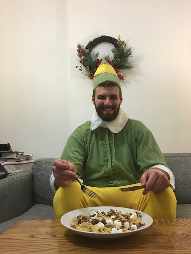 I Recreated Buddy The Elf's Breakfast Dressed As Buddy The Elf (Photos)