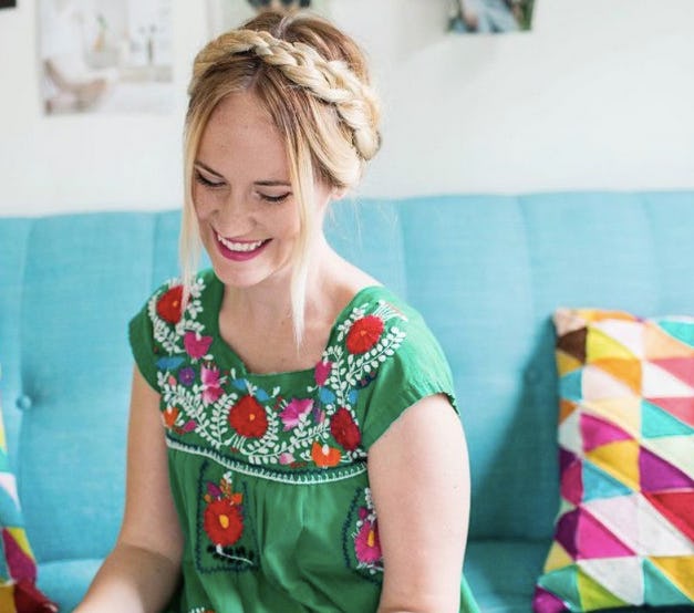 How To Hide Dirty Hair With 7 Methods That Don't Involve Dry Shampoo