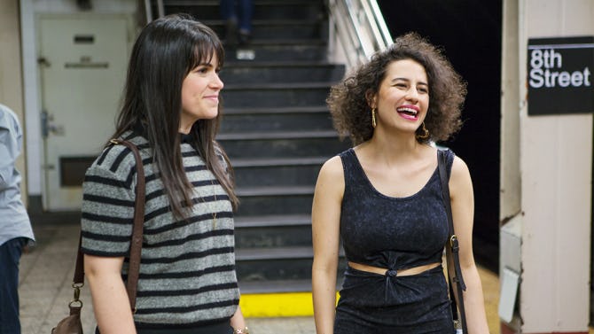 19 Things Confident Women Never Ever Do In A Friendship