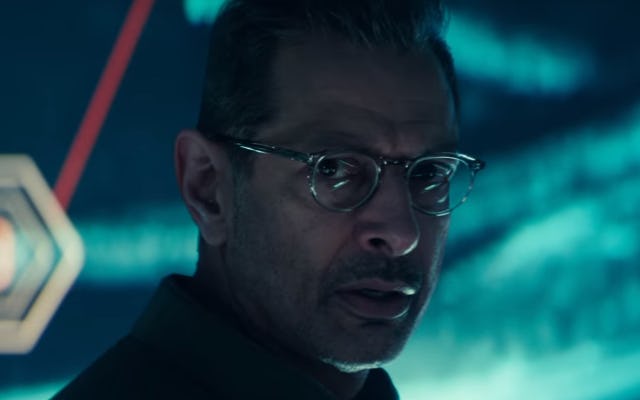 The 'Independence Day: Resurgence' Trailer Has No Will Smith But Plenty ...
