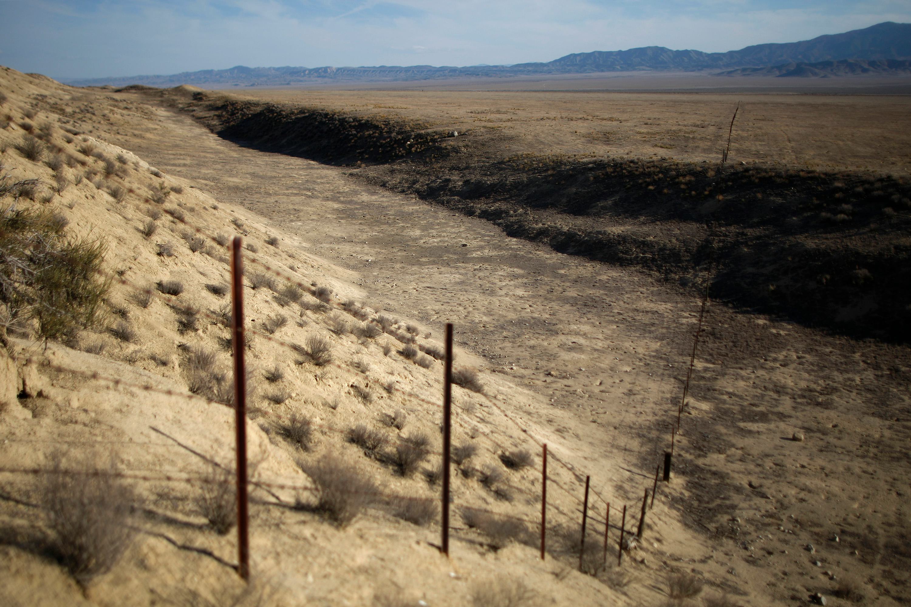 Photos Of The San Andreas Fault Show What The Geological Phenomenon ...