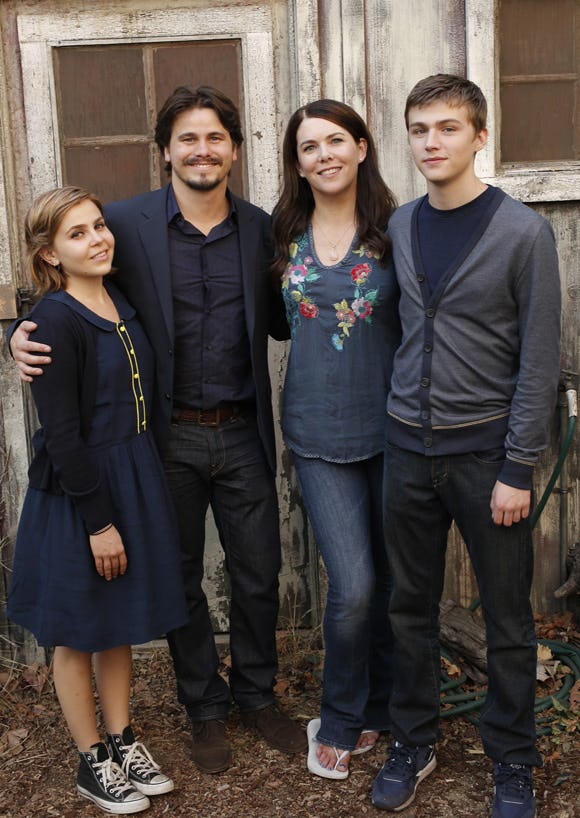Jason Ritter Talks 'Parenthood' Cast Closeness & His TV Family's ...