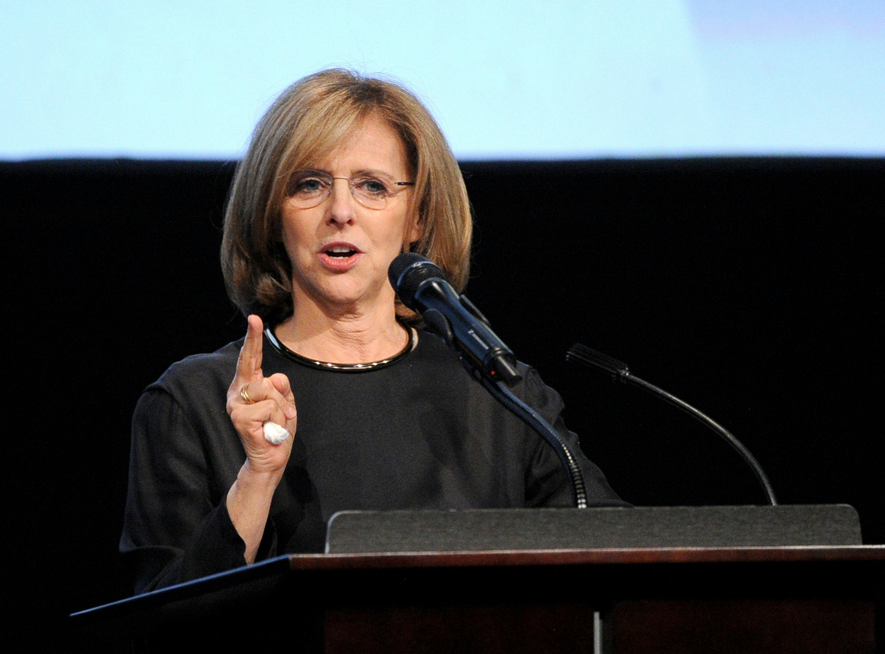 Nancy Meyers Says Women Could Direct Blockbusters, If Only Hollywood ...