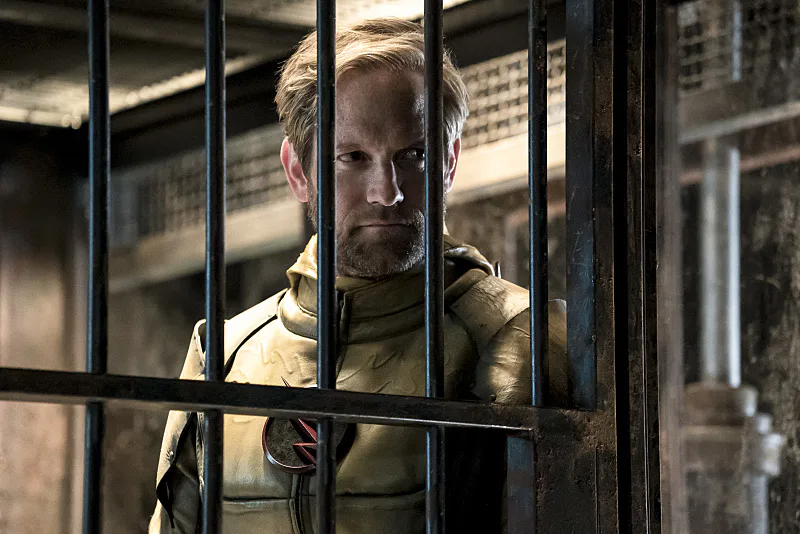 Eobard Thawne Is Reverse-Flash Again In 'The Flash' Season 3, Which ...