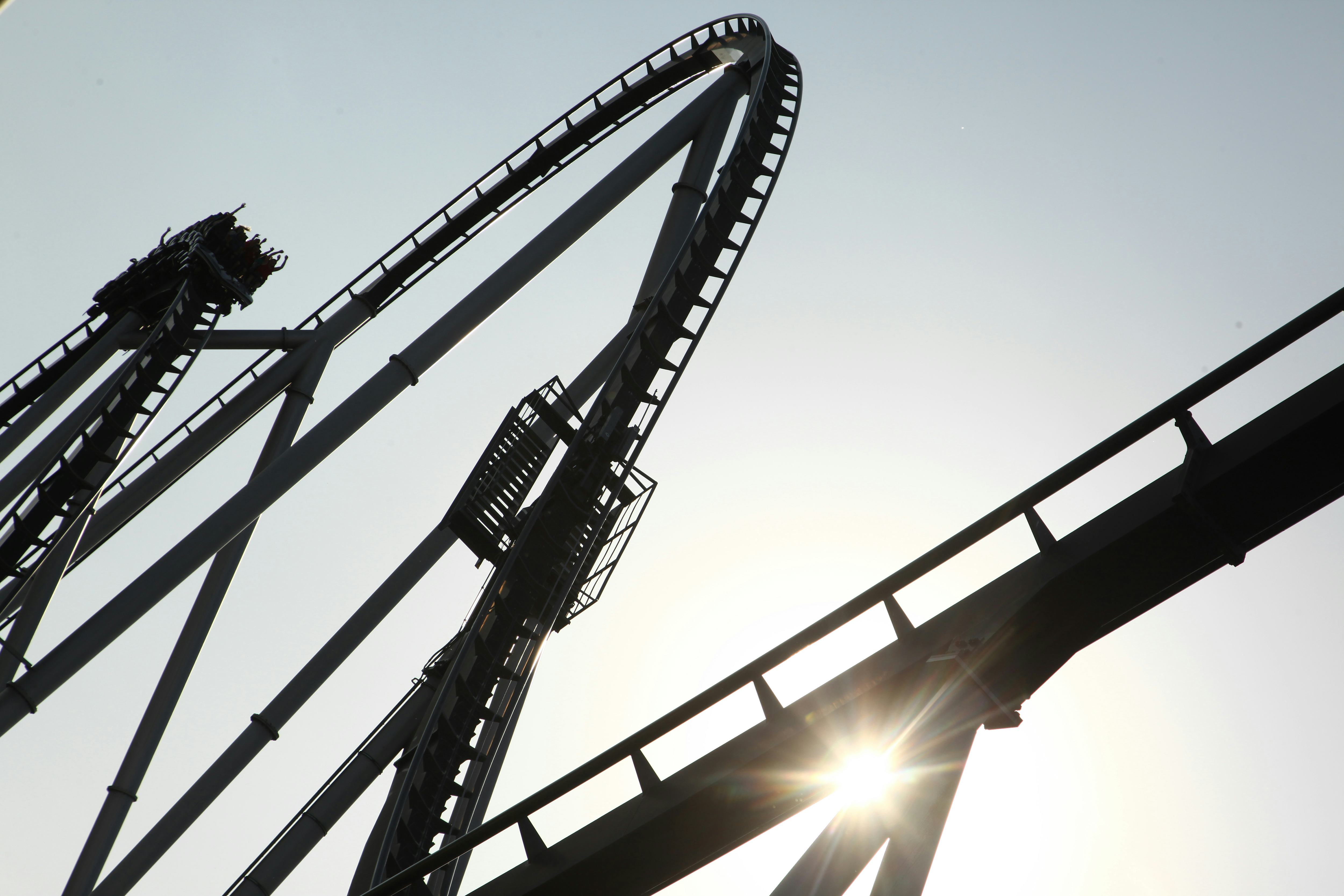 Roller Coaster Death Statistics Are Few And Far Between, And That's A ...