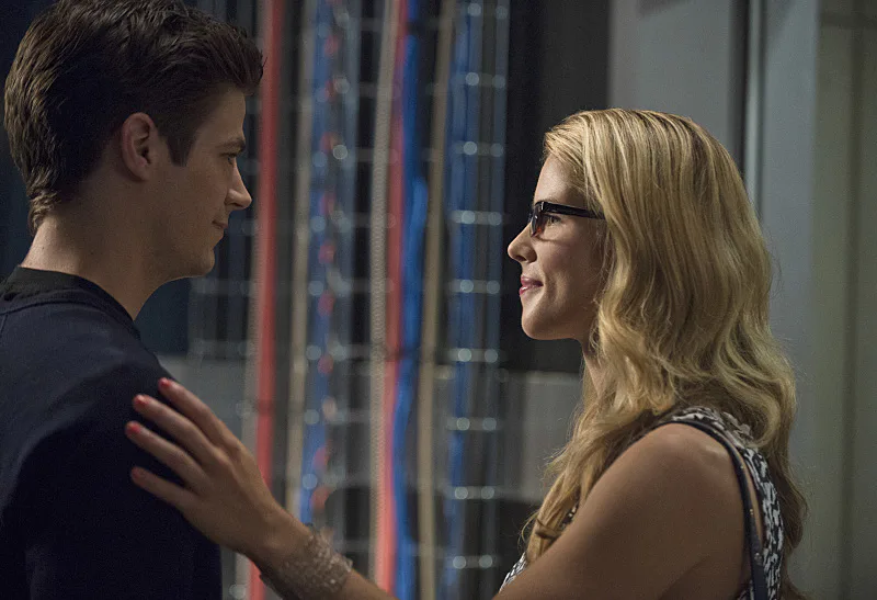 8 Emotional Stages Of 'Shipping Barry & Felicity, 'The Flash' & 'Arrow ...