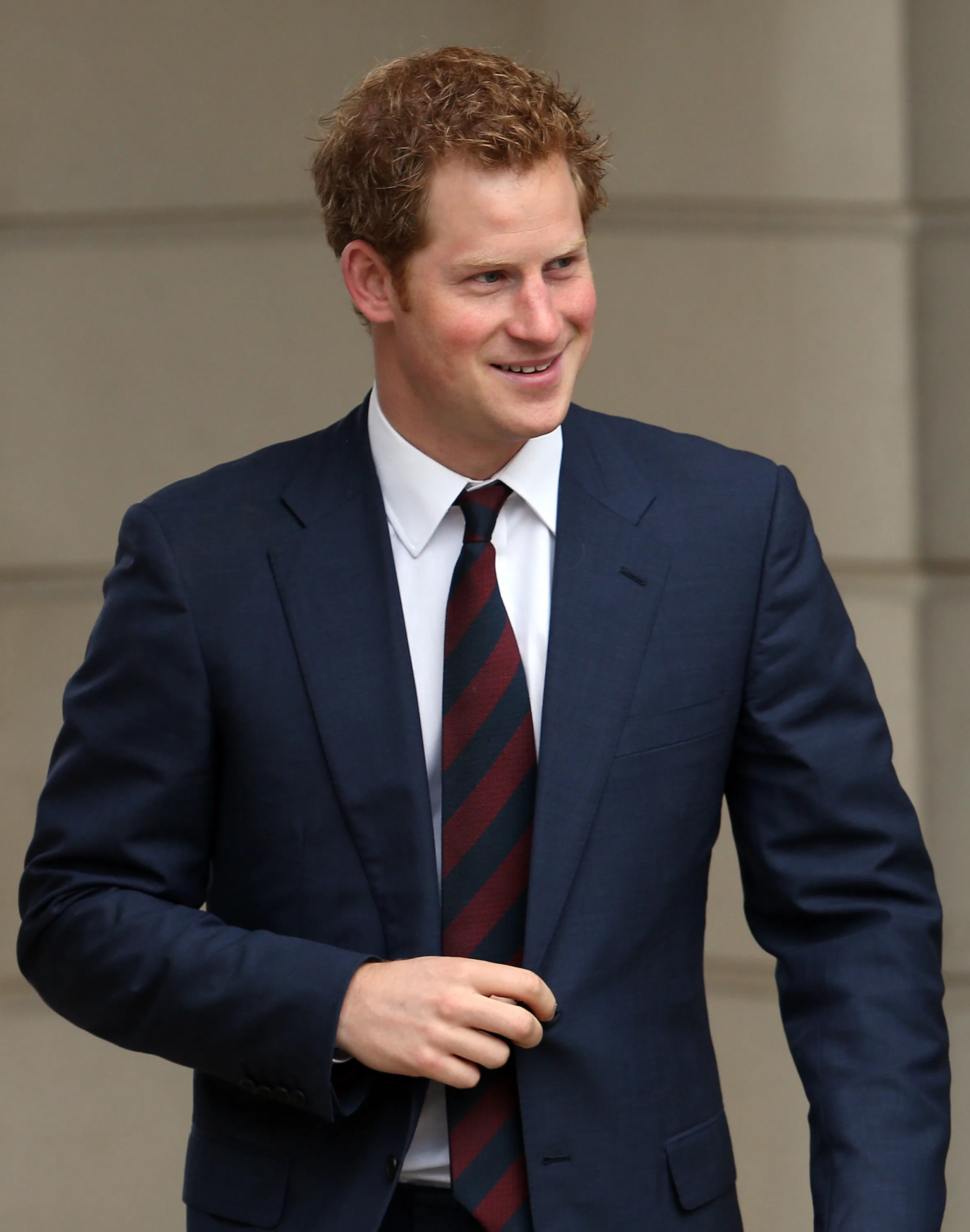 Prince Harry Admit He Hates Selfies & 7 More Of The Down-To-Earth Royal ...