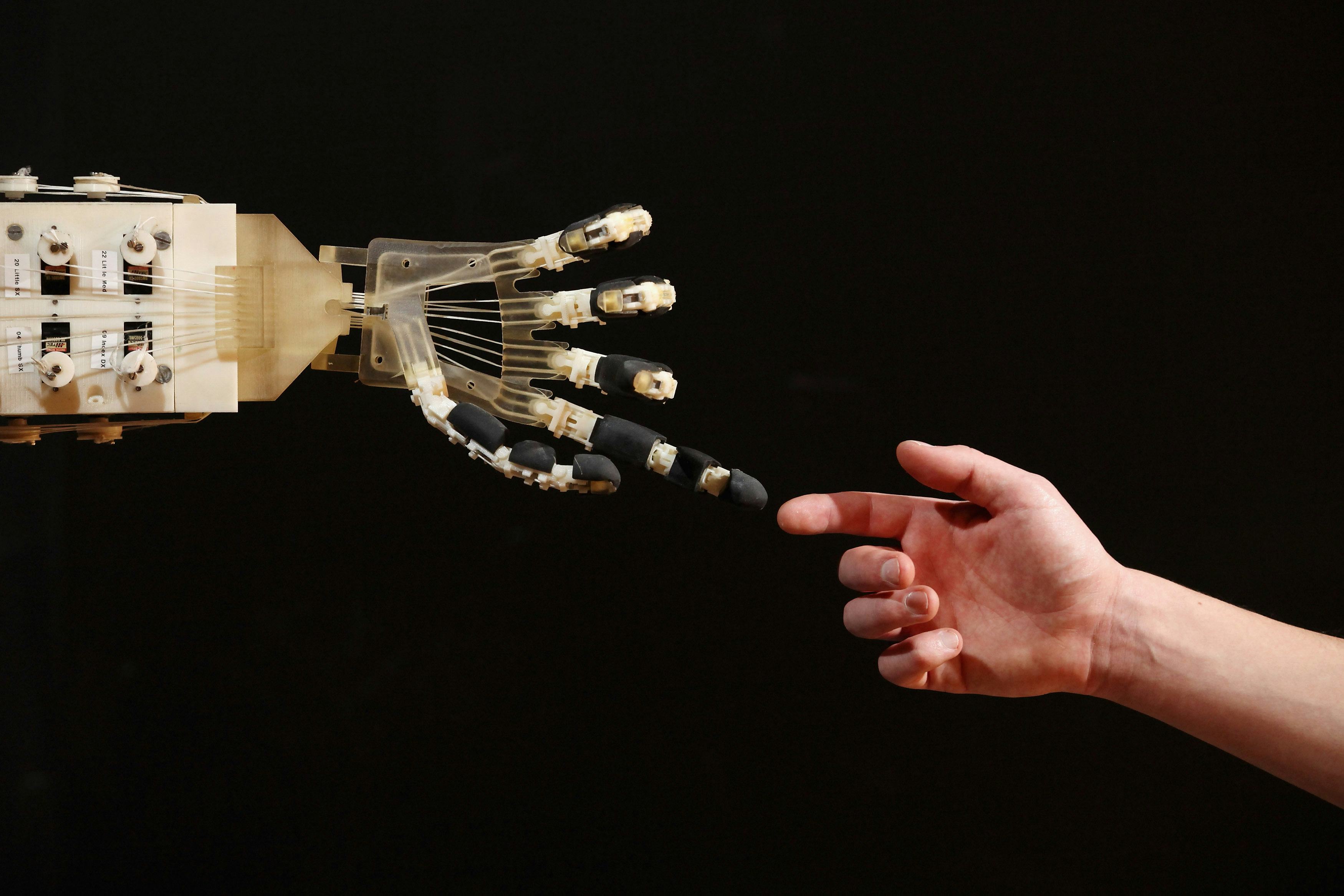 Artificial Intelligence & Robots' Rise to Singularity Is Happening Now ...