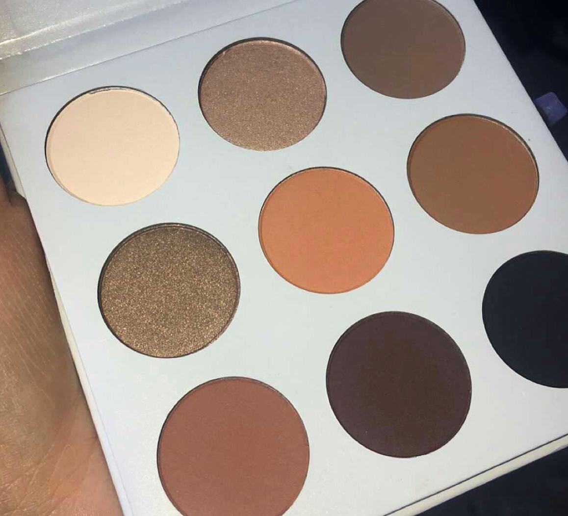 Kylie Jenner's Favorite Bronze Kyshadow Colors Will Be Yours Too — PHOTO