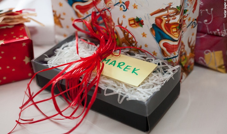 20 Creative Secret Santa Ideas That Will Make You Look Even Better Than 20-creative-secret-santa-ideas-that-will-make-you-look-even-better-than
