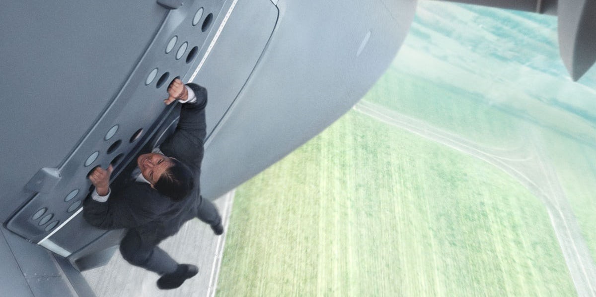The Tom Cruise Plane Stunt In 'Mission Impossible: Rogue Nation' Proves ...