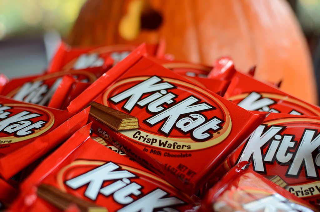Which Wine Pairs With my Halloween Candy? Here’s How to Tell for the ...