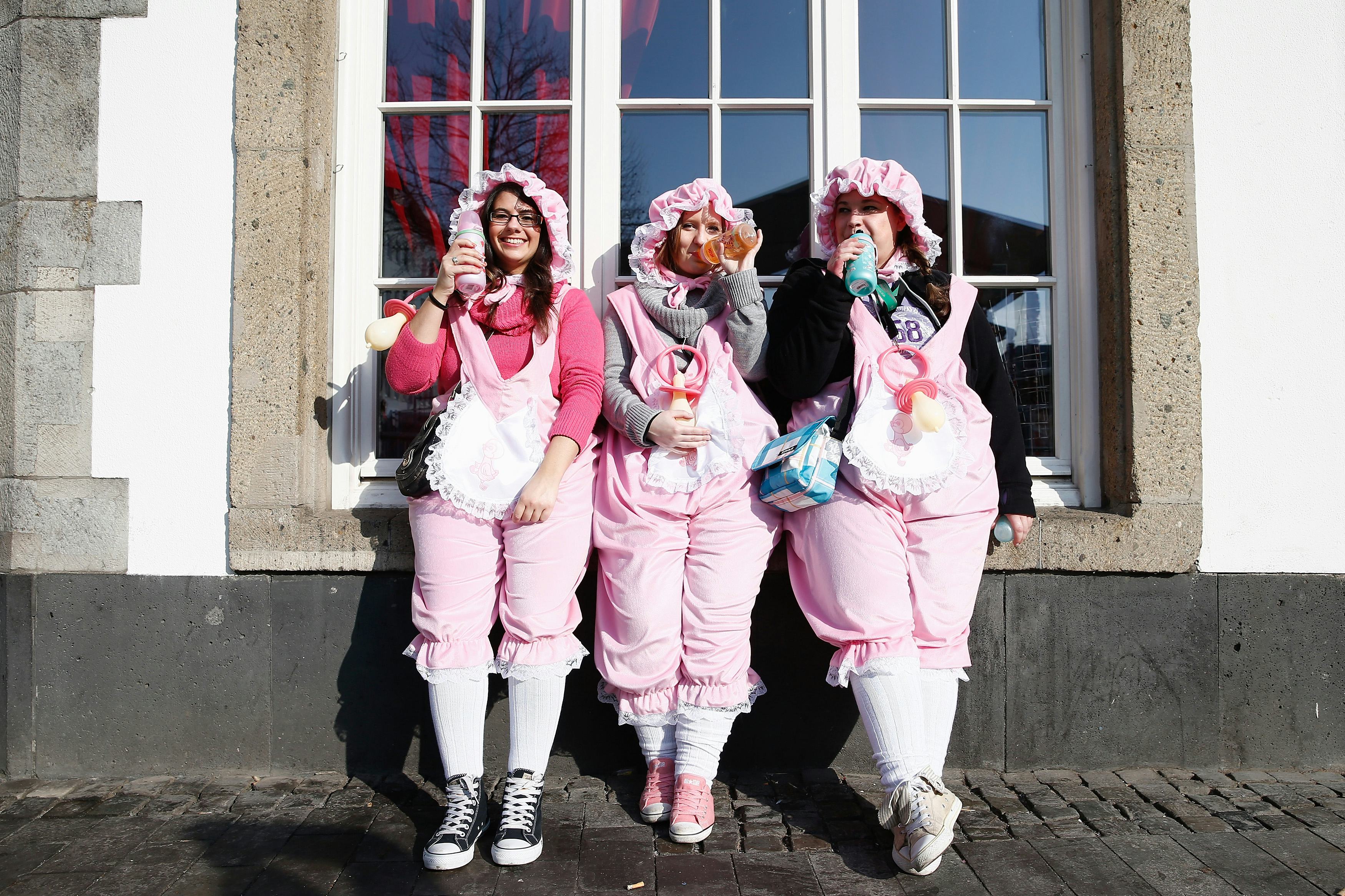 4 Rocking Purim Costumes to Suit Any Mood