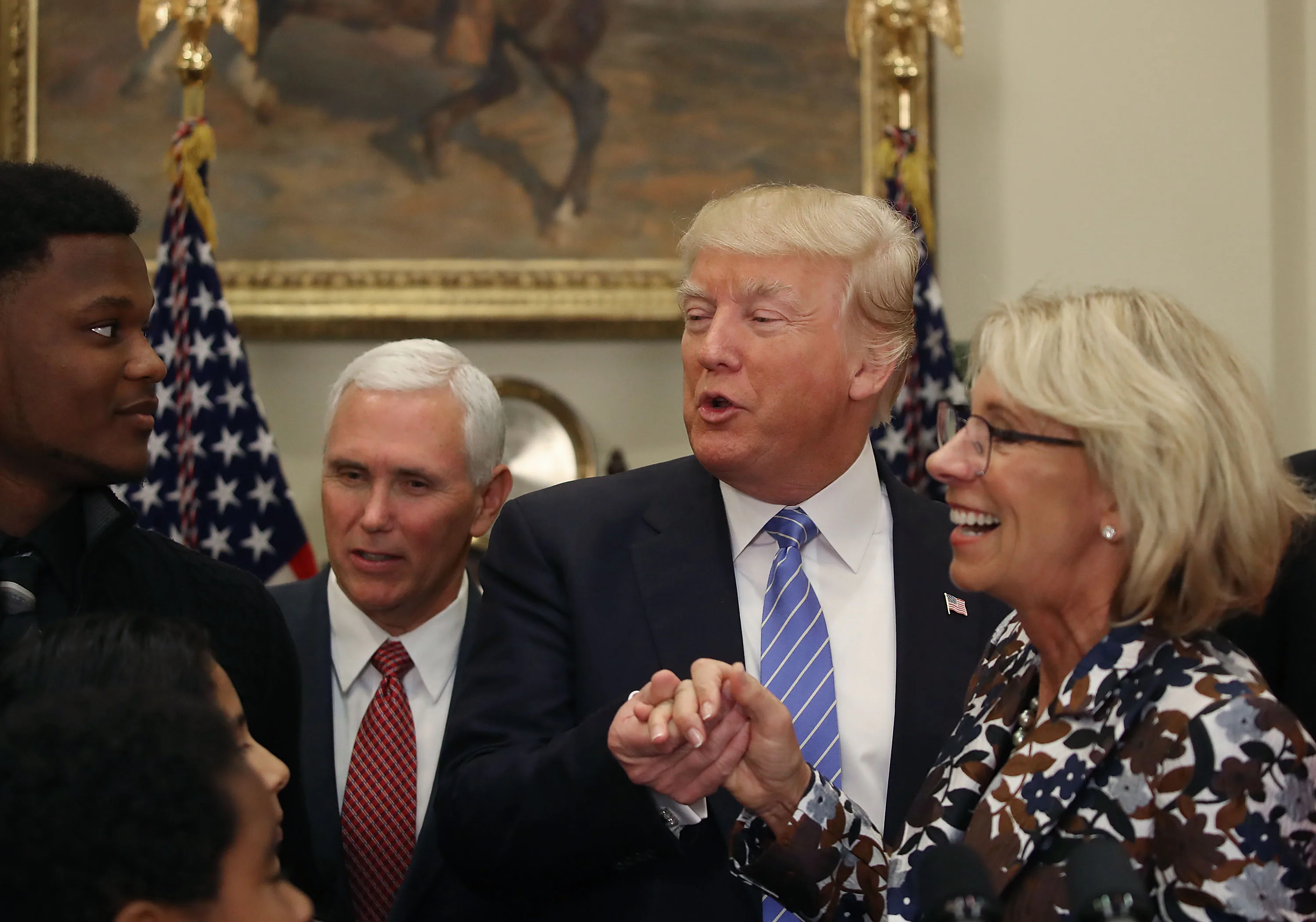 Trump's Cabinet Is Allegedly Holding Bible Study In The White House ...