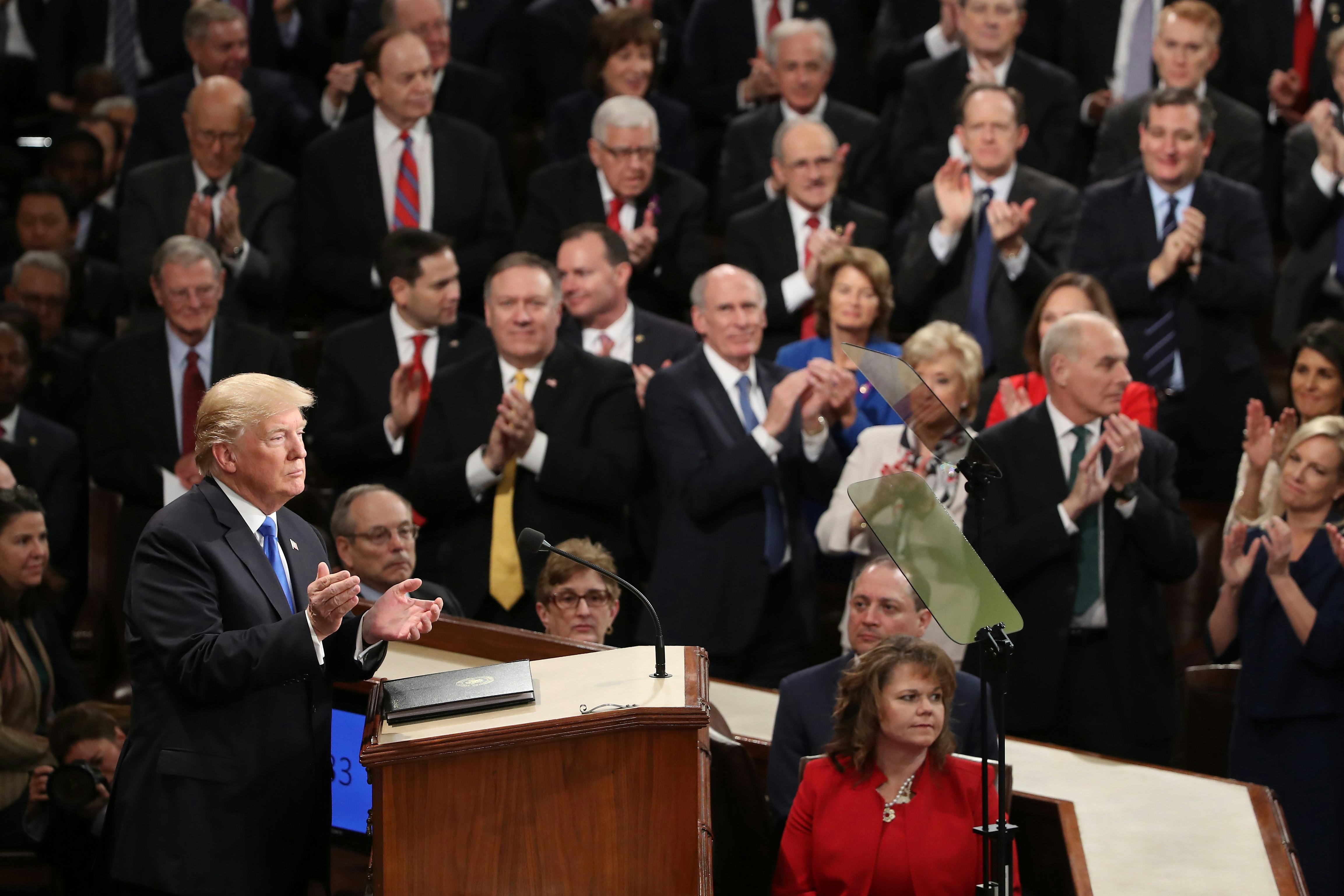 Why Didn't Democrats Clap At The State Of The Union? It's All Part Of ...