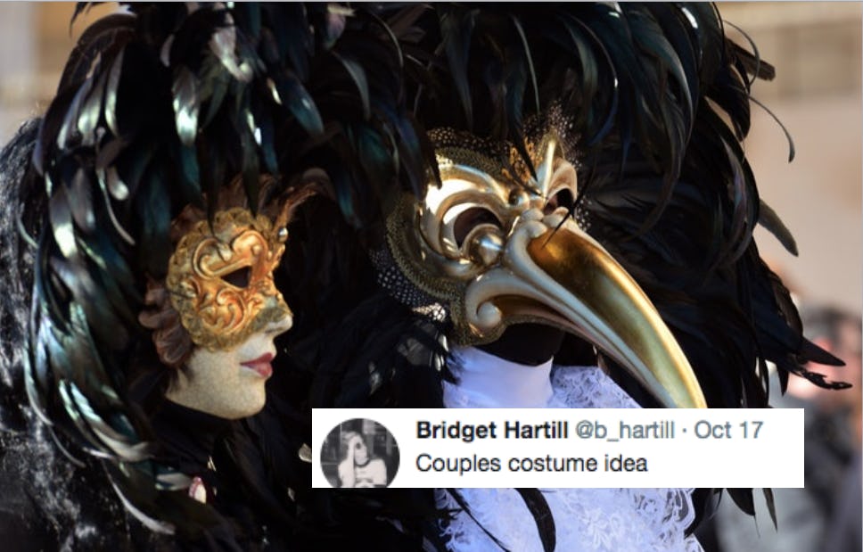 The Best Couples Halloween Costume Memes On Twitter That You Can ...
