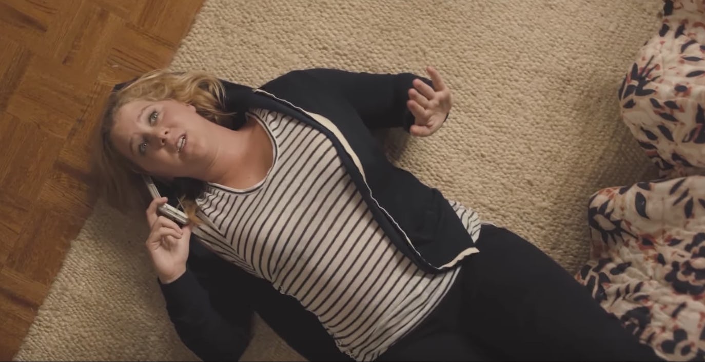 This Amy Schumer Scene From 'Snatched' Is Uncomfortably Relatable ...