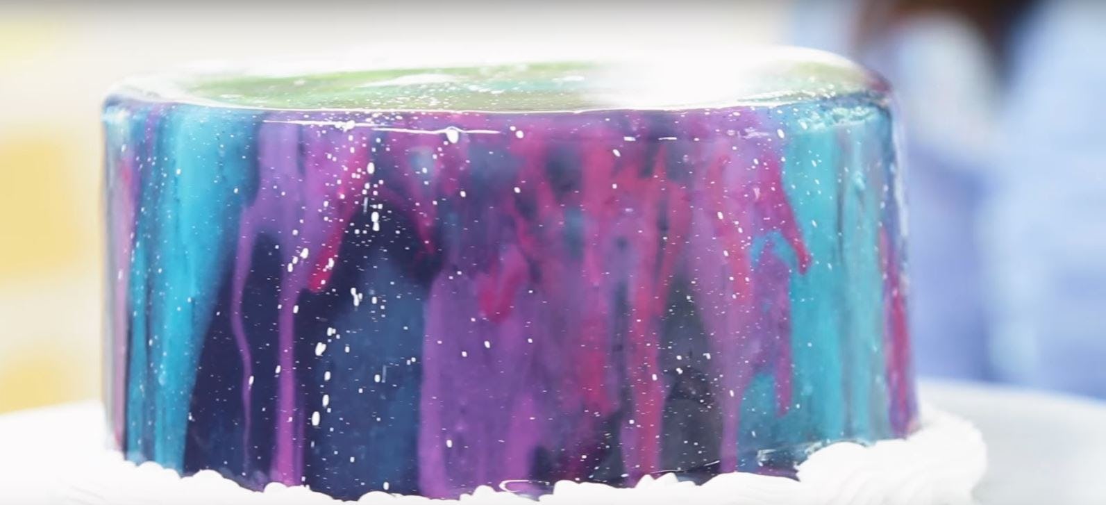 7 Galaxy Cake Ideas That Are Out Of This World For A Super Blue Blood ...