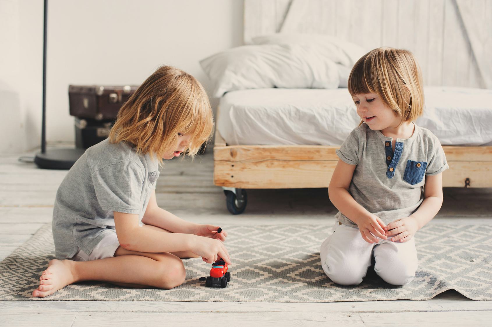 Siblings Teach Each Other Empathy, Study Finds, & Here's How Parents ...